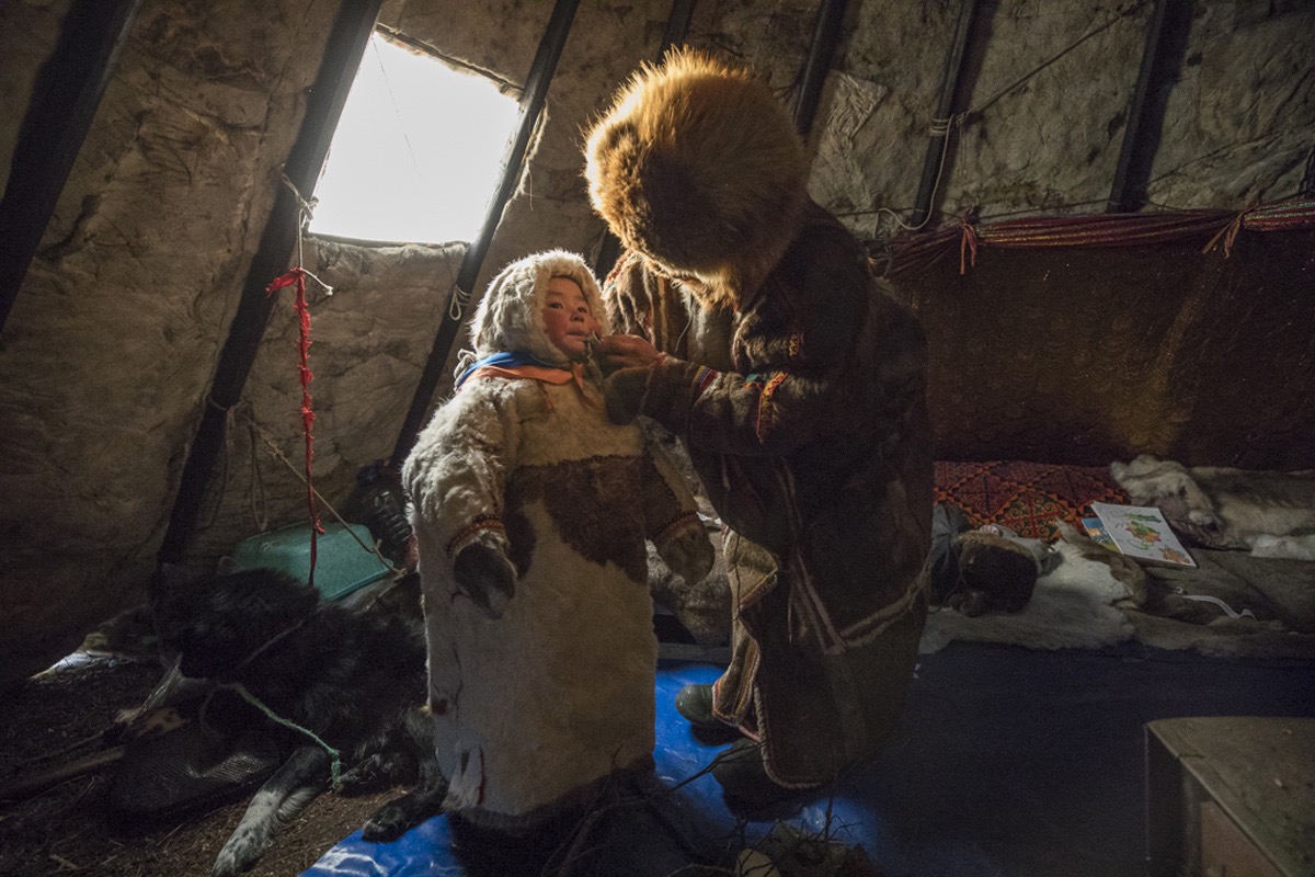 Into Motherhood: Photographs by Alegra Ally | Pitt Rivers Museum