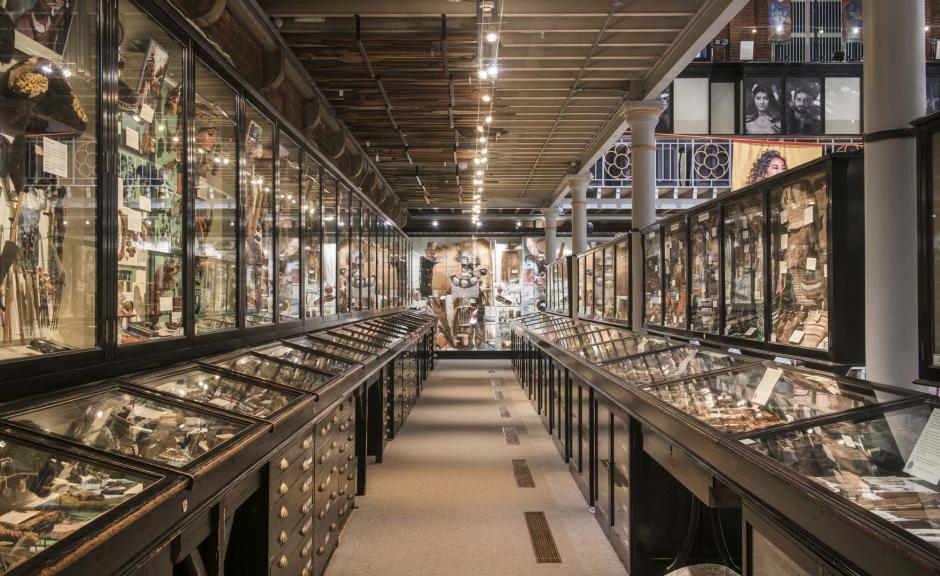 Collections | Pitt Rivers Museum